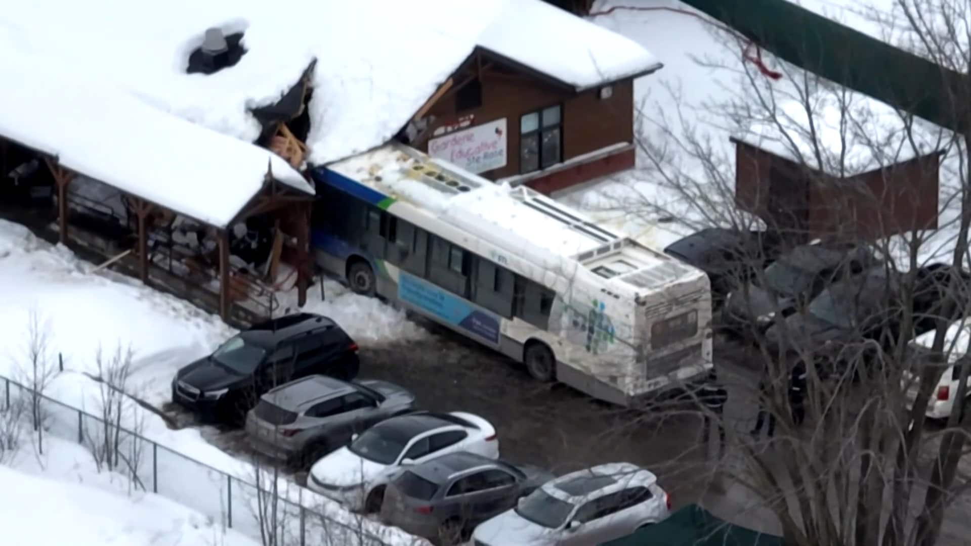 Laval Que Community Grieving Still In Shock In Wake Of Fatal Bus Crash Into Daycare Cbc News 8729